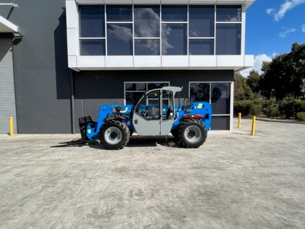 Used Telehandler Genie GTH3007 + 360 Degree Rotator for sale.